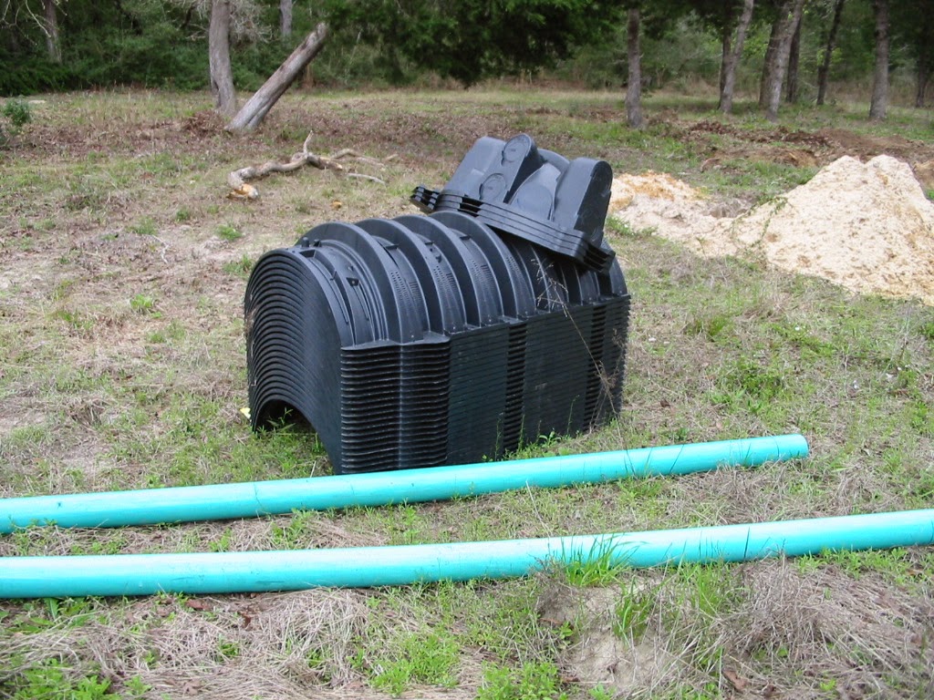 Turtle Ranch Tales: SEPTIC SYSTEM install