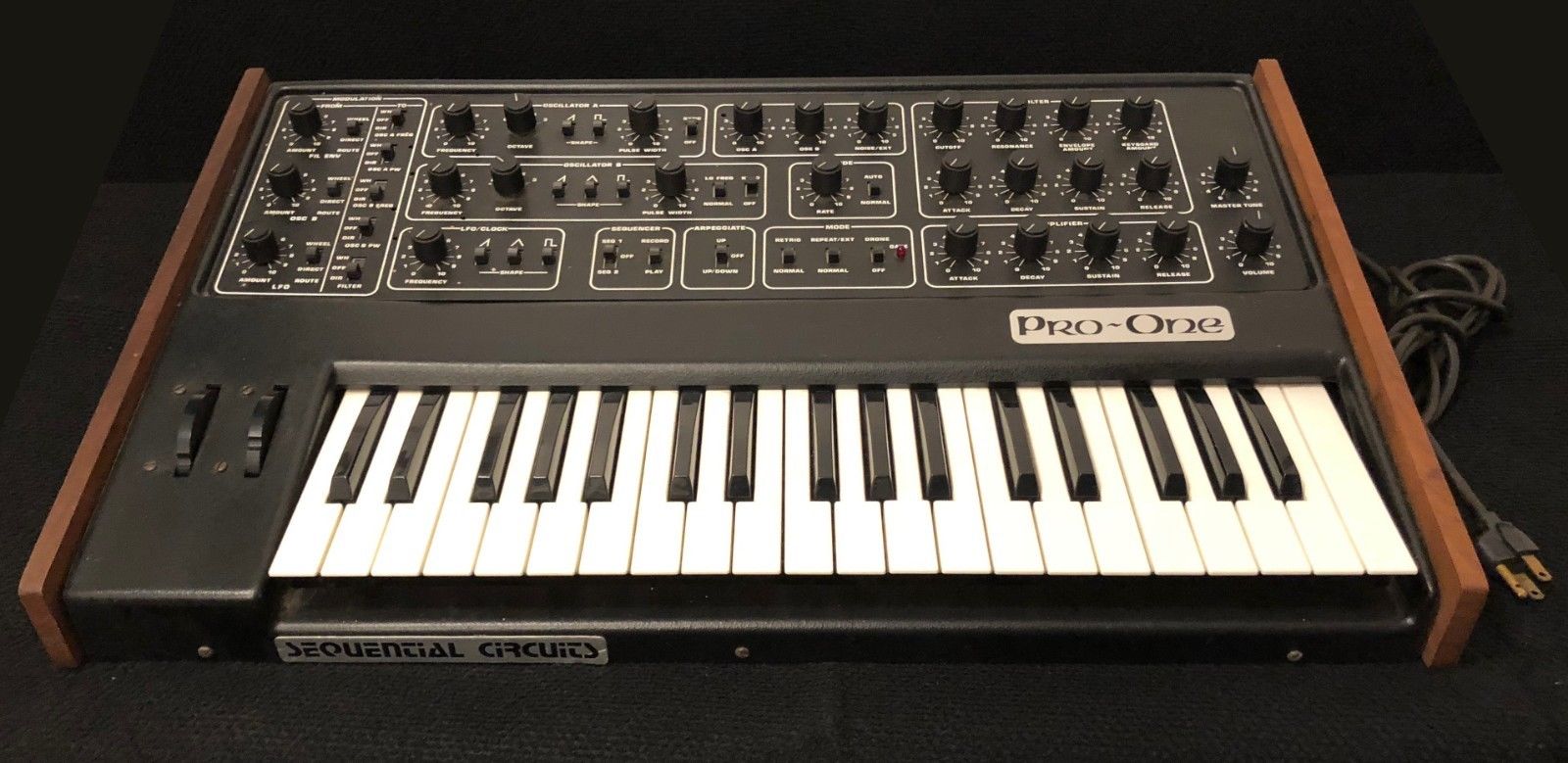 MATRIXSYNTH: Vintage Sequential Circuits Pro One Analog Synth SN 3213
