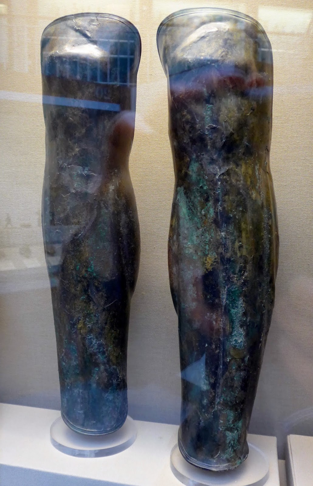 Art-e-facts: encounters with objects in museums: Roman Armour from ...