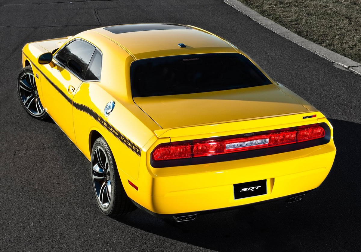 Fotos e Imagens de Carros: Fotos do Carro Dodge Challenger SRT8 392