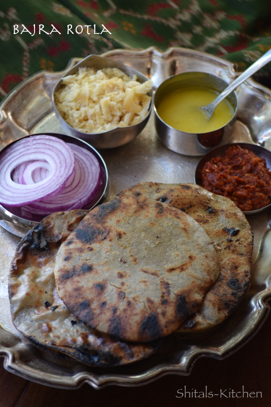 Shital's-Kitchen: Bajra Rotla: Millet Flat Bread