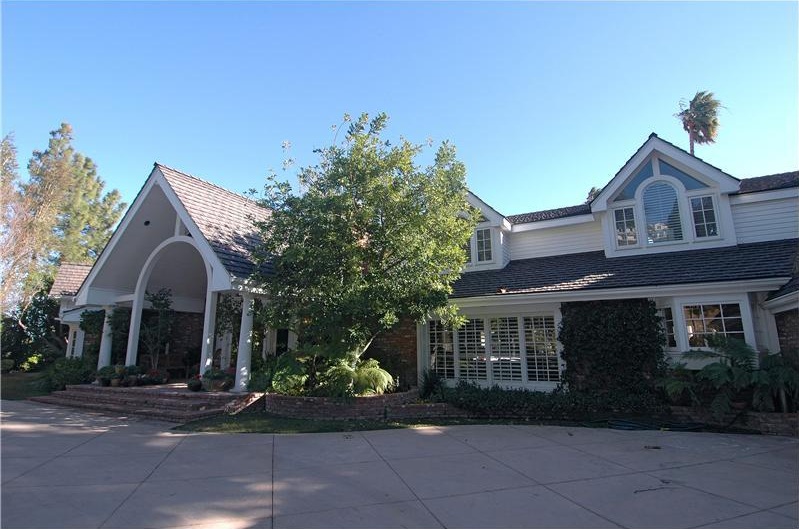 Celebrity Real Estate: Former Howie Mandel Hidden Hills Mansion ...