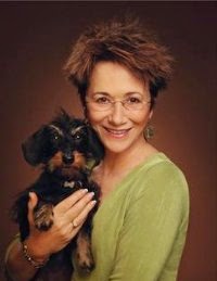 Eye of the Kat: G is for mystery writers Tess Gerritsen and Elizabeth ...