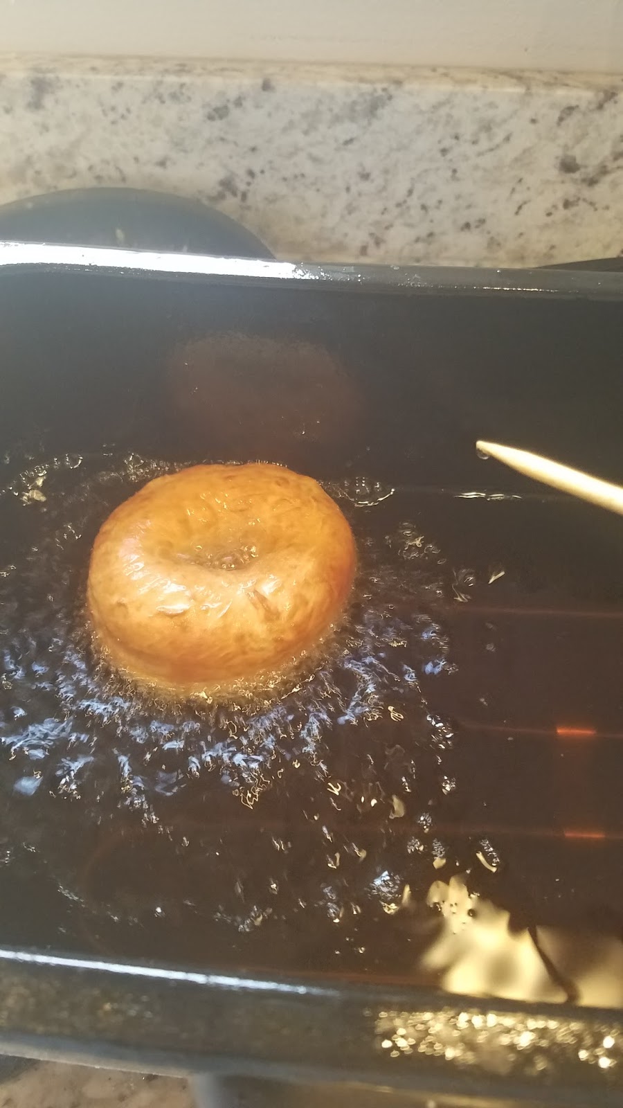 Aaron and DeAndra Settle In (Finally): Making the Perfect Donut