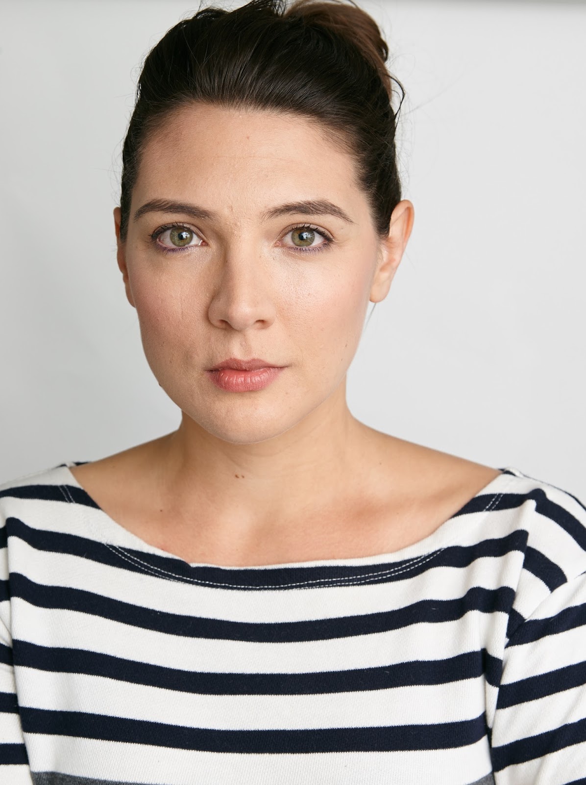 Just One More Chapter : Review: The Blackbird Season by Kate Moretti