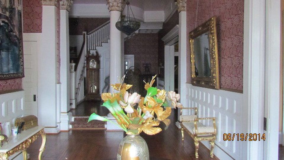 Sweet House Dreams: Brownstone Manor, 1870 Neoclassical Mansion in ...