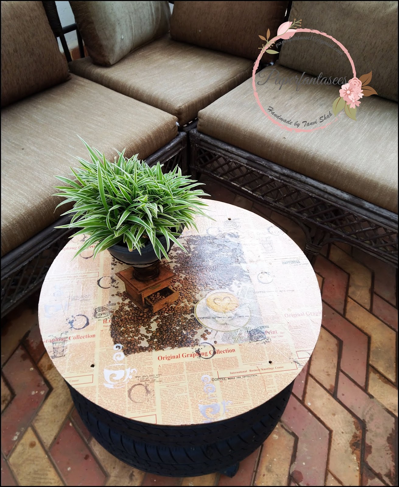 Paper Fantasees - The Craft Blog: Decoupage Coffee Table