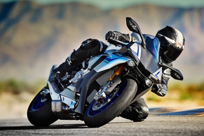 Yamaha R1 já tem preço definido Com 200 cv de potência, nova geração da ...