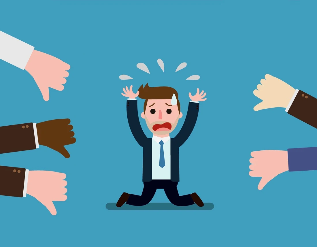 14 Tips on How to Handle Negative Feedback (infographic)