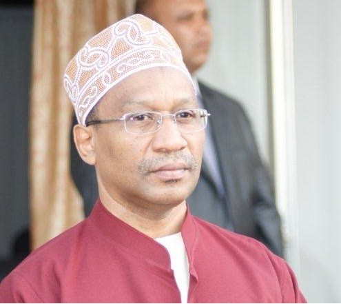 Dossar prêt à être entendu par la cour des comptes | HabarizaComores ...