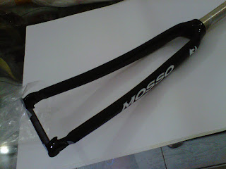 bikemania: Fork Mosso 700 black n white