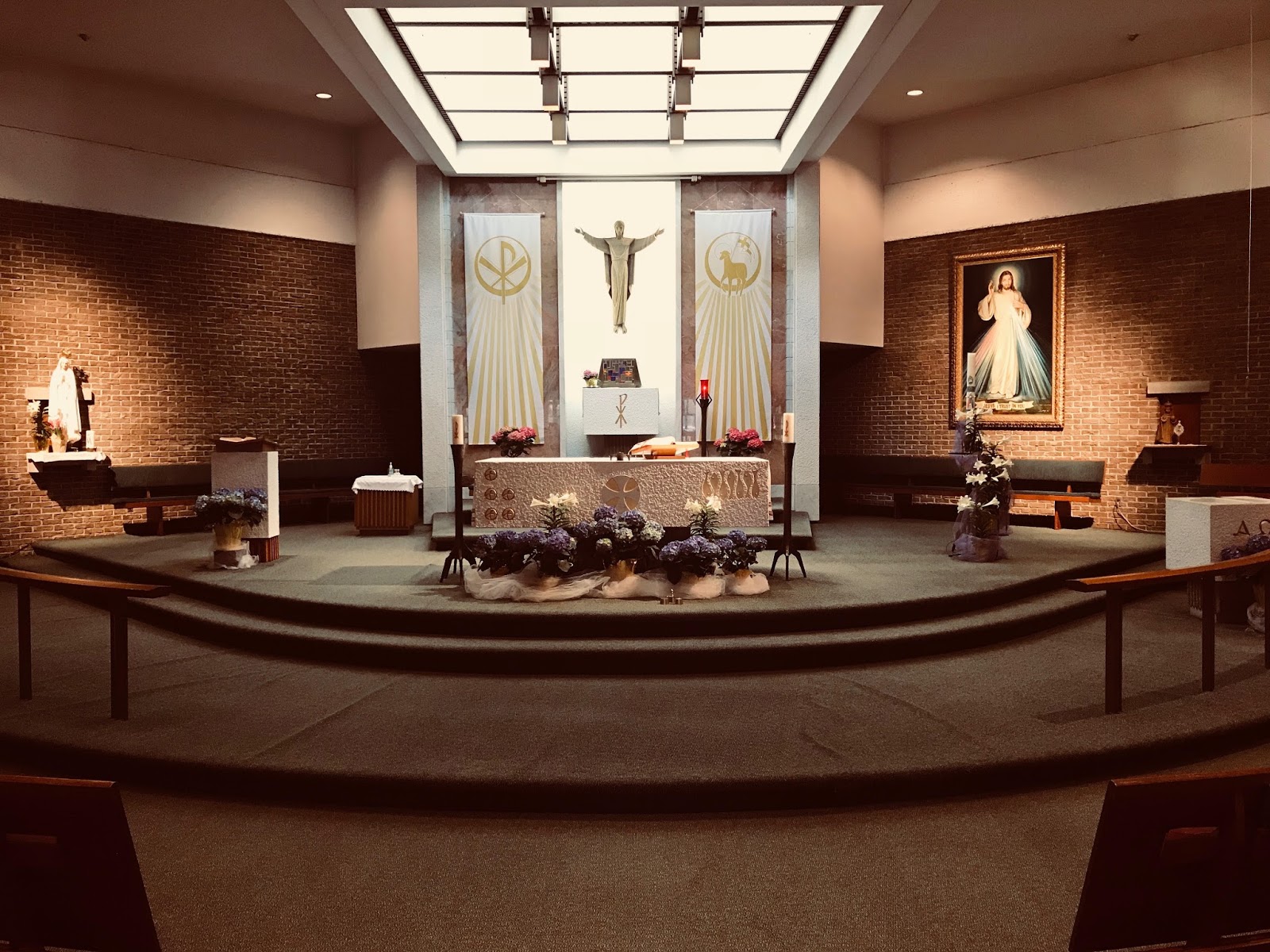 Book Reviews and More: Second Sunday of Easter Sunday 2018 Divine Mercy ...