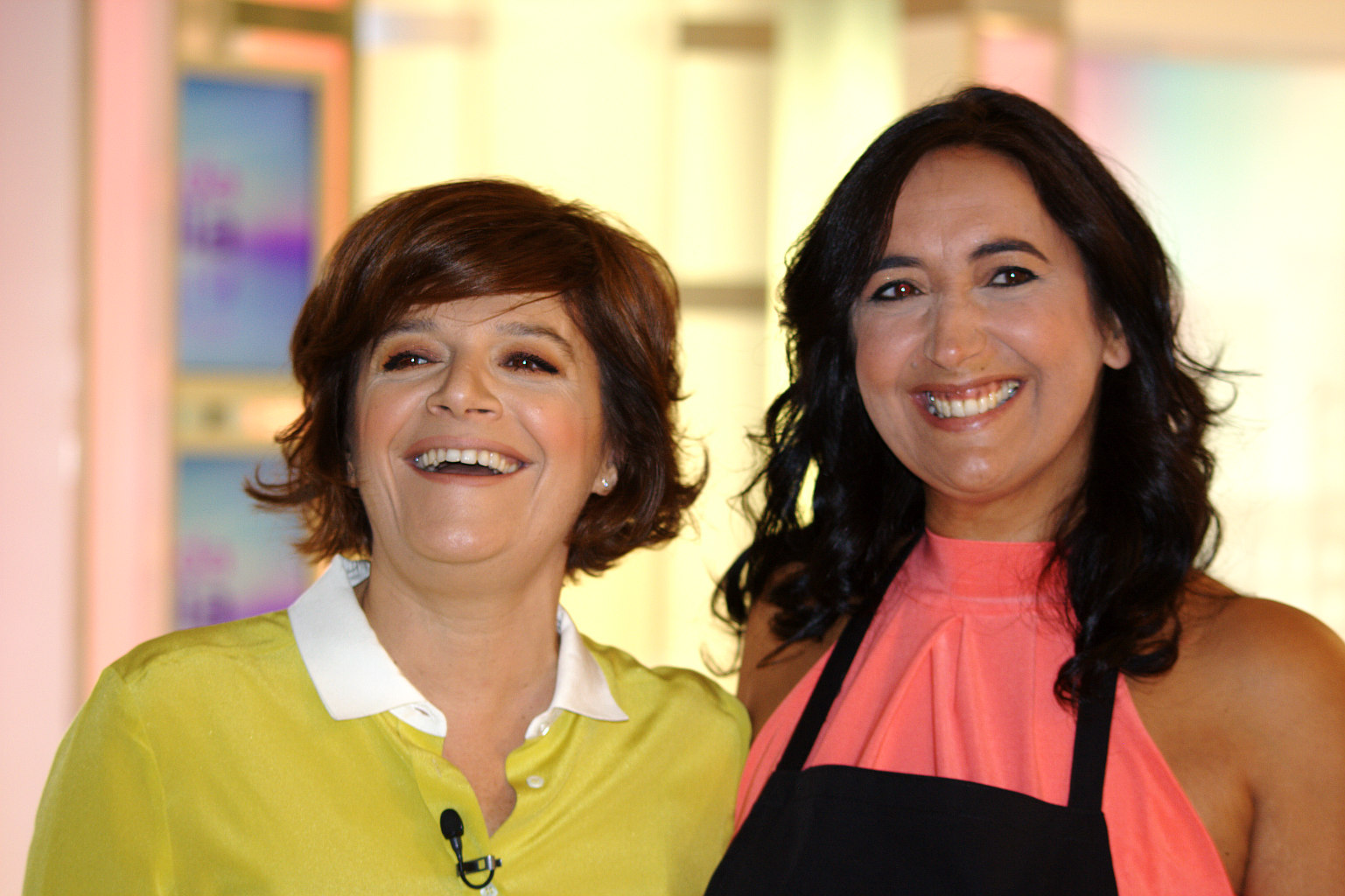 | Querida Júlia, na SIC, e Três Sanduíches Deliciosasobarriguinhas