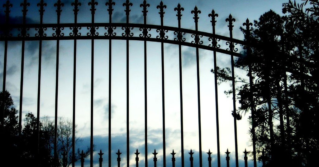 Teresa Caldeira on ‘Fortified Enclaves’