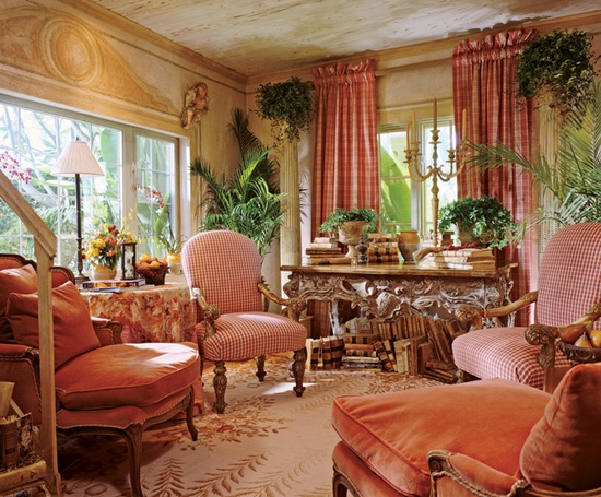 Eye For Design: Decorating With Columns