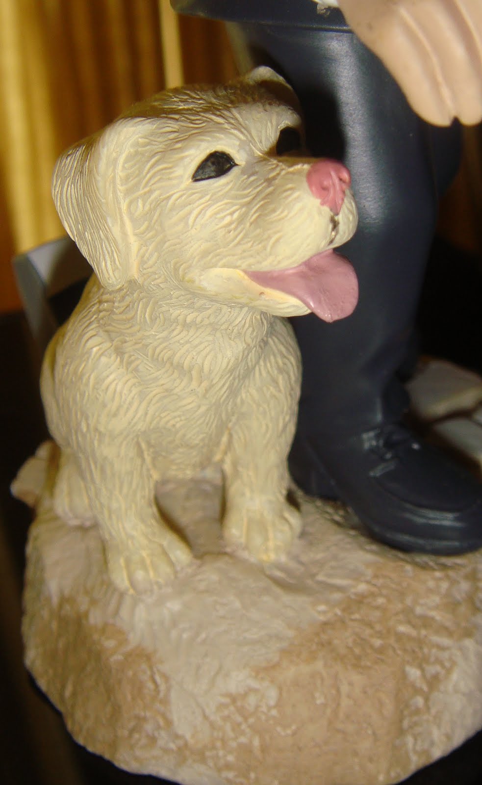 My Journey Through The LOST Encyclopedia: Vincent