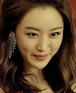 Jieun - Poison MV GIFs | Beautiful Korean Artists