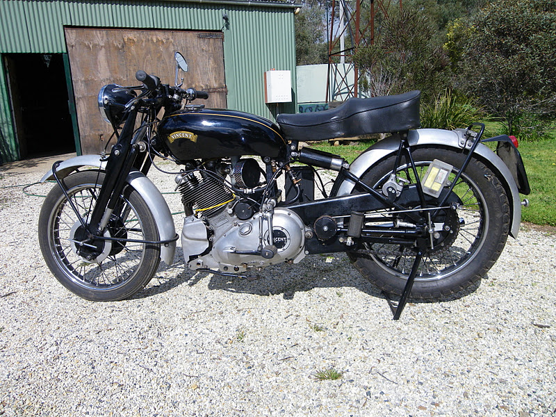 Bolly Blog: Some great old motorbikes and some great old riders.