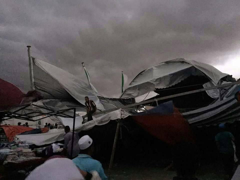 KERENGGA: Video dan 11 Gambar angin ribut yang melanda kawasan Muktamar ...