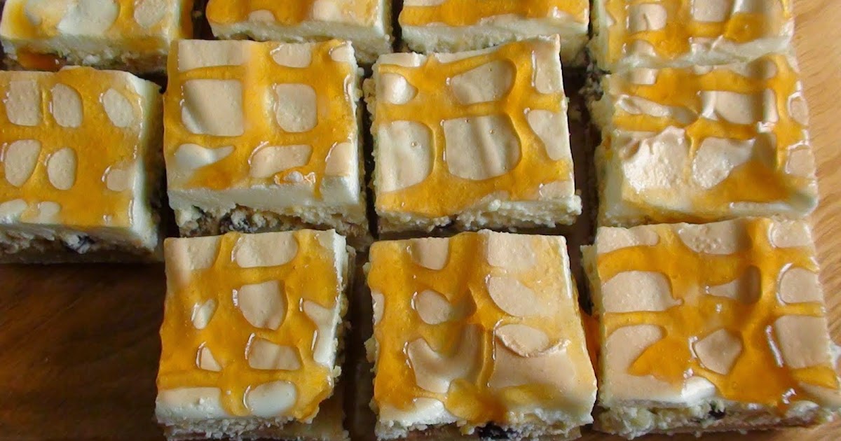 zsuzsa is in the kitchen: RAKOCZY CURD SQUARES - RÁKÓCZI TÚRÓS