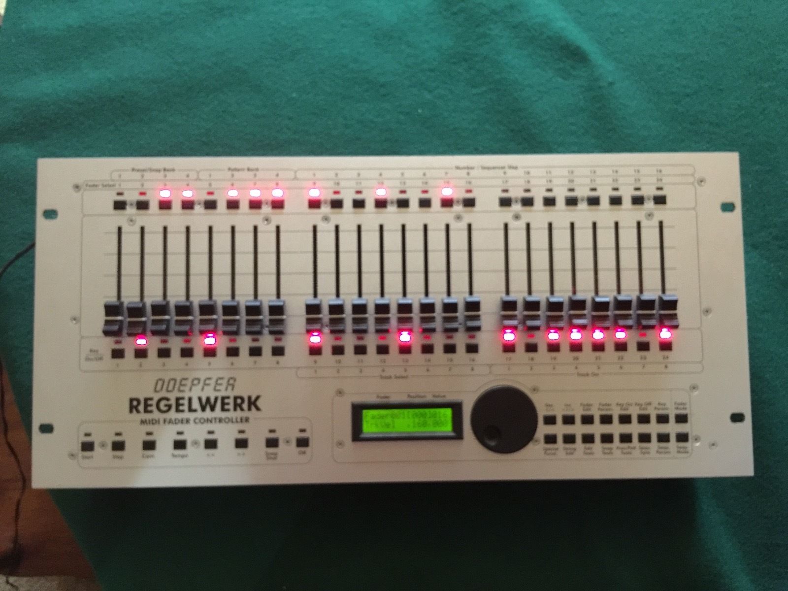 MATRIXSYNTH: DOEPFER REGELWERK MIDI CV Step Sequencer & Slider Controller