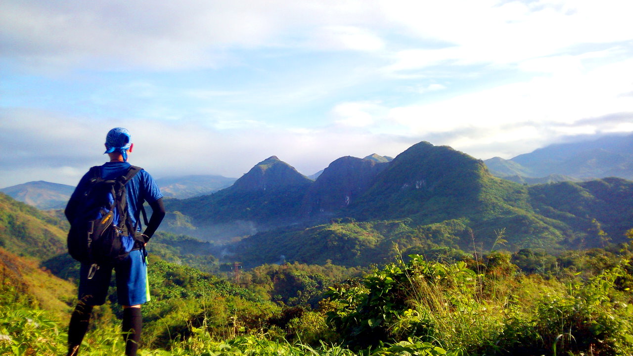 The Novice Trekker: Twin Dayhike (Rizal) - Mt. Parawagan (480+ MASL ...