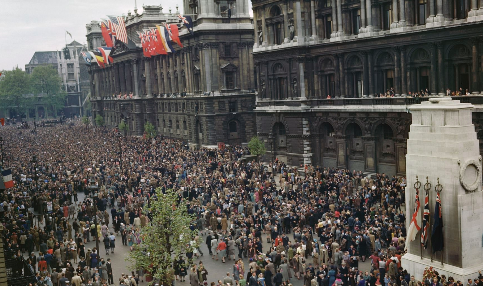 World War II in Pictures: Color Photos of World War II Part 7
