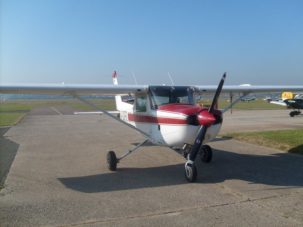 Gaining My Wings - My PPL Diary: My Aircraft Share - G-CGFG