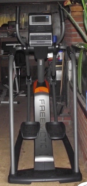 Stitchin' & Life in a Small Town: 2014