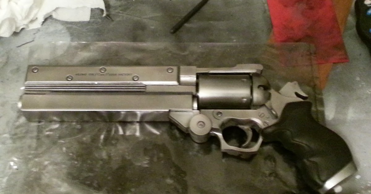 Mirrored Line Props: Trigun Vash Pistol