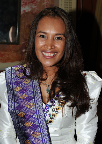 MUJERES QUE HACEN LA HISTORIA - BREVES BIOGRAFIAS: Siglo XX - Somaly Mam