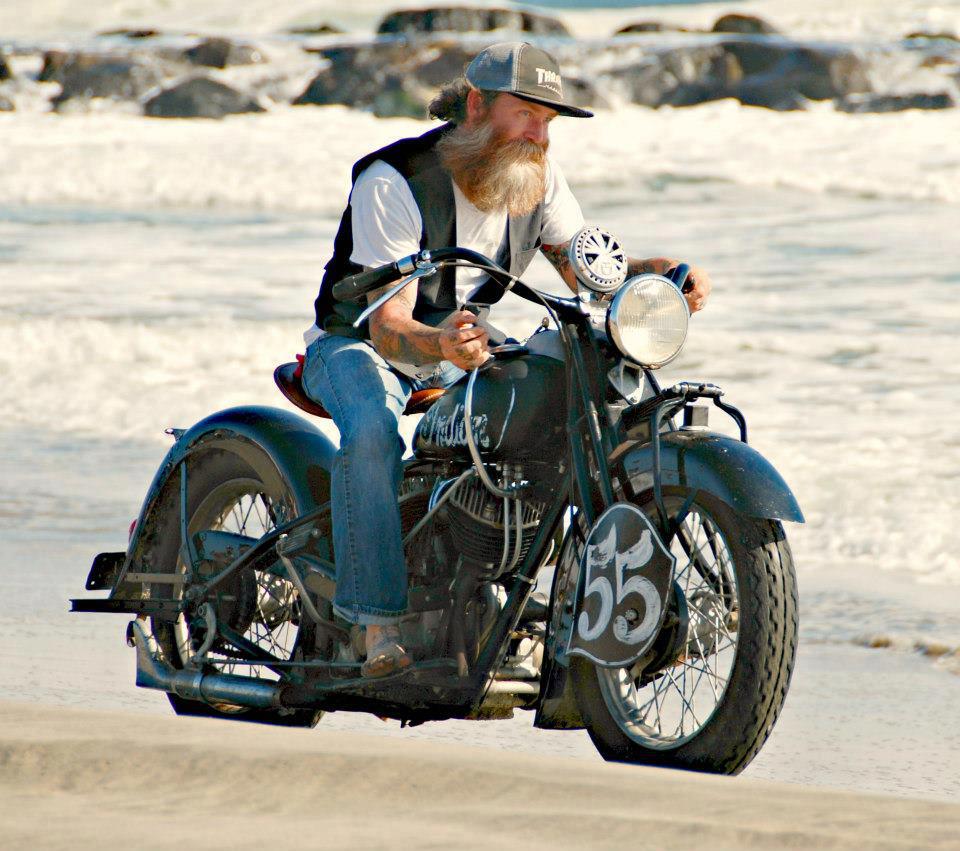 Bola Kuston Kultura: Old School Biker