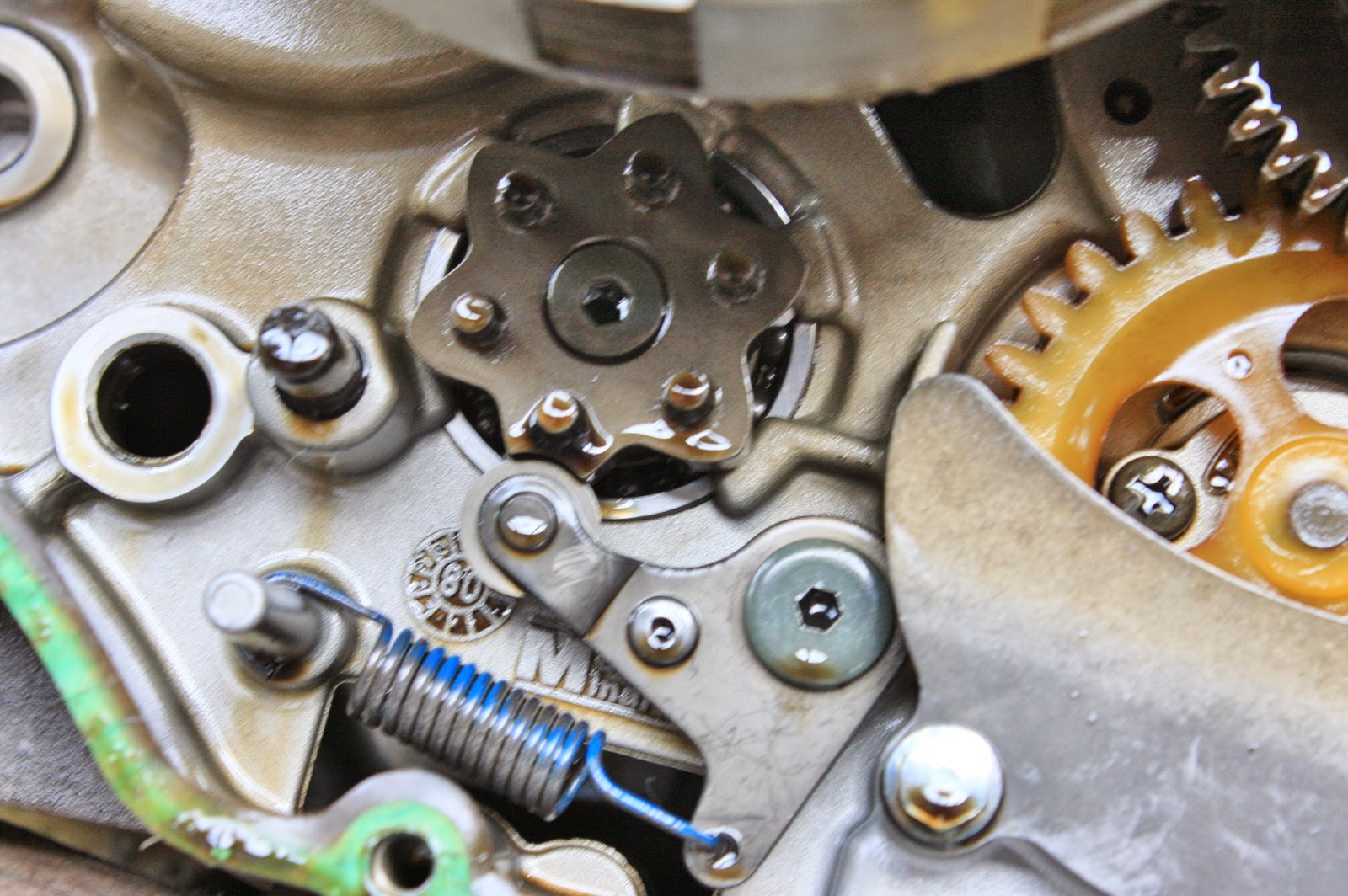 Yamaha YZF-R125 Owners Blog : Yamaha YZF R125 Gear selector shaft