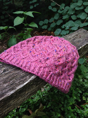 A Flood of Stitches: Beanie time - Lotus Hat