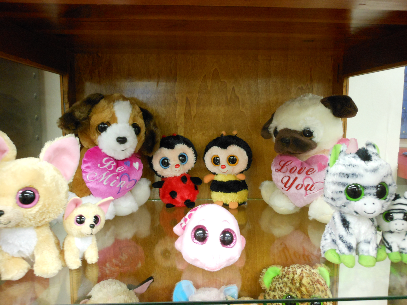Hobbies on Display: June 2013 - Mia & Sabrina's Beanie Boos & Beanie Ballz