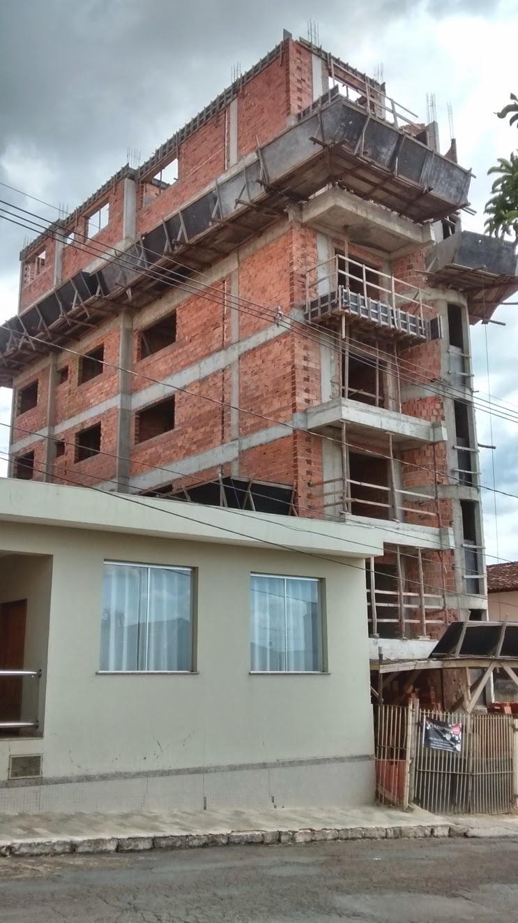 Paulo José - Atelier de arquitetura: PRÉDIO EM CONSTRUÇÃO NA RUA ...