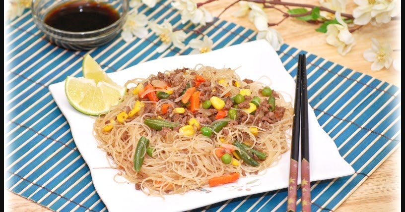 Pinay In Texas Cooking Corner: Pancit Bihon with Stir-Fried Ground Beef ...