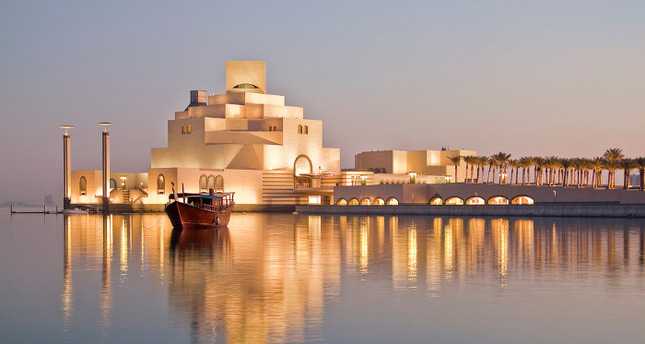 Qatar Travel Guide