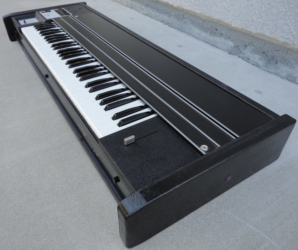 MATRIXSYNTH: Hohner E-7 Clavinet