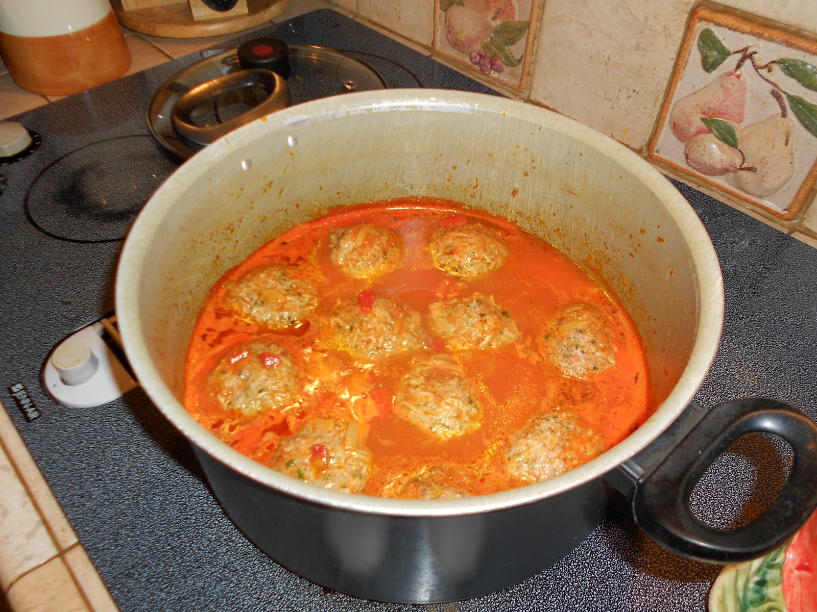 Cafe' Persia: Persian Rice Meatballs (Koofteh Berenji)