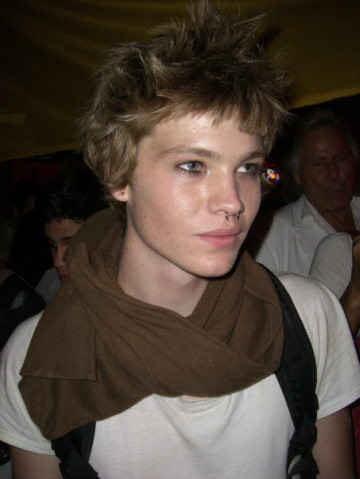 La Base observa: Randy Johnston (1988-2008) la trágica muerte de un modelo