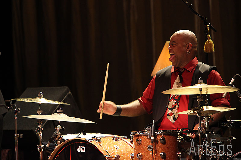 130712 - HUGH LAURIE @ L'AMPHITHÉÂTRE 3000 - LYON