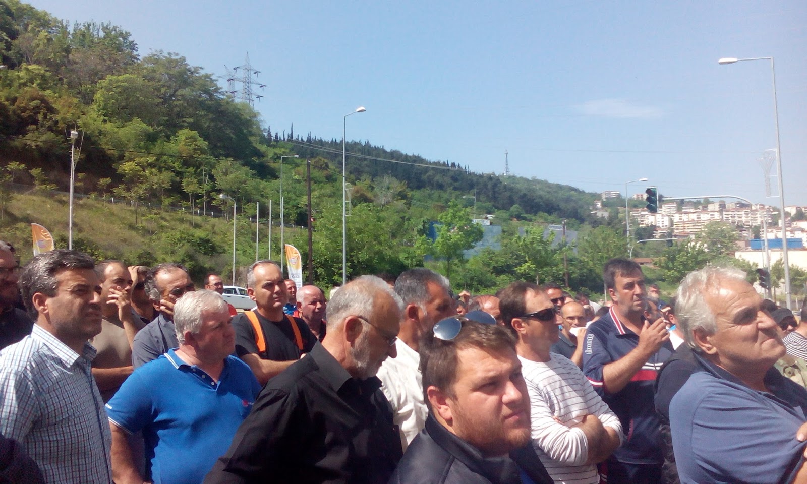 ΧΑΜΟΣ ΣΤΟ ΕΛΓΑ ΣΤΗΝ ΒΕΡΟΙΑ.ΟΙ ΑΓΡΟΤΕΣ ΤΗΣ ΠΕΛΛΑΣ-ΗΜΑΘΙΑΣ ΖΗΤΟΥΝ ...