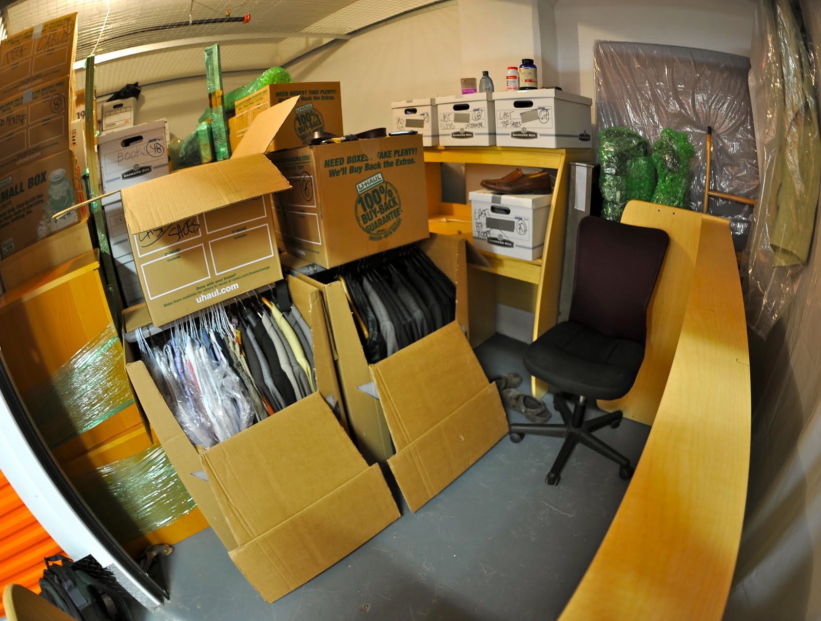 fishaCHRONICLES: homeLESS in Brooklyn