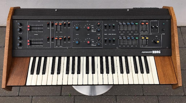 MATRIXSYNTH: Korg 800 DV - 1970´s Analog Synth