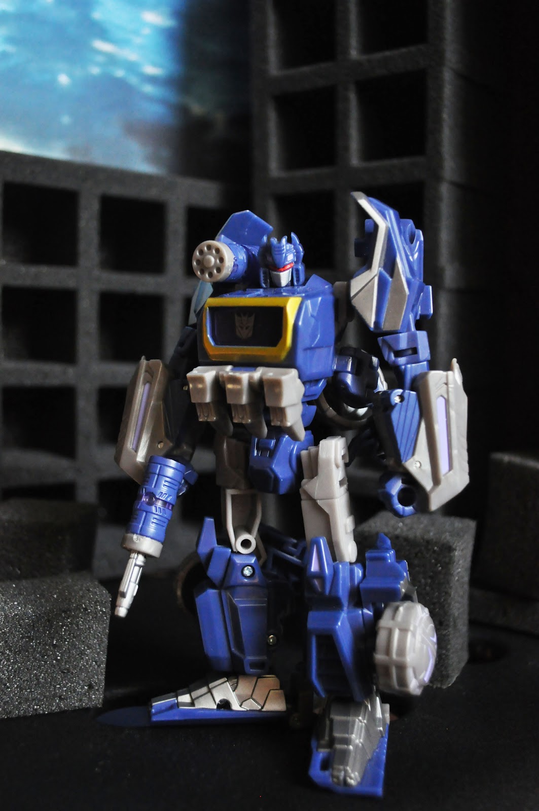 Toy Construct: Soundwave