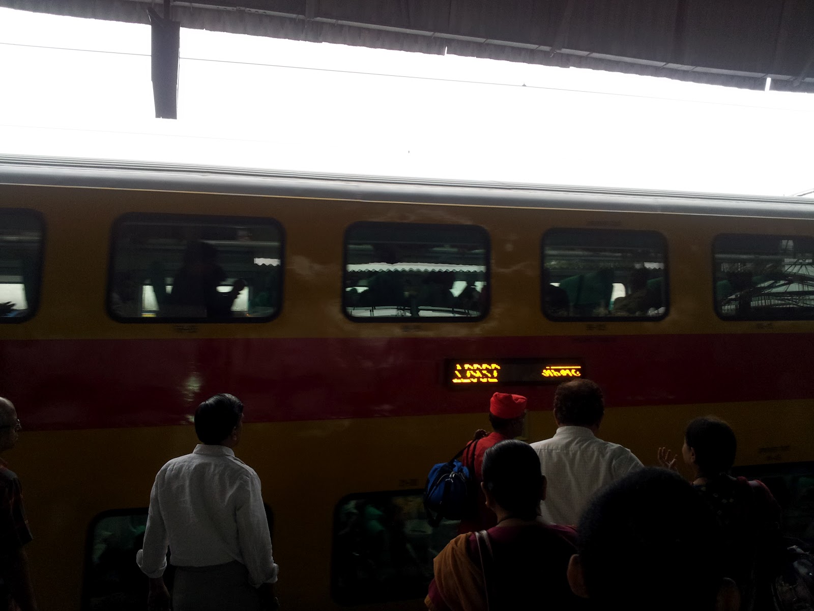 Sapan Kadakia: Double Decker Ahmedbad Mumbai Express Train In India ...