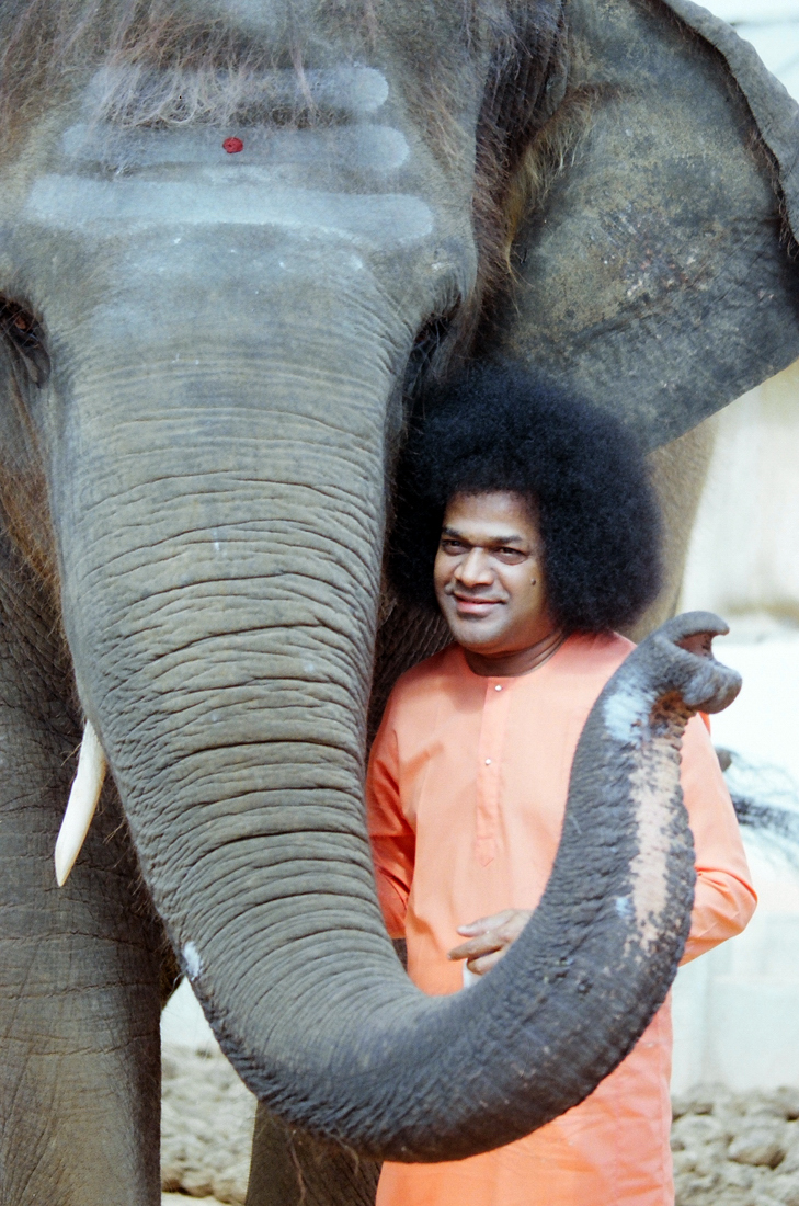 Sai Student: Experiences and Musings: Sai's Geeta - the extraordinary ...