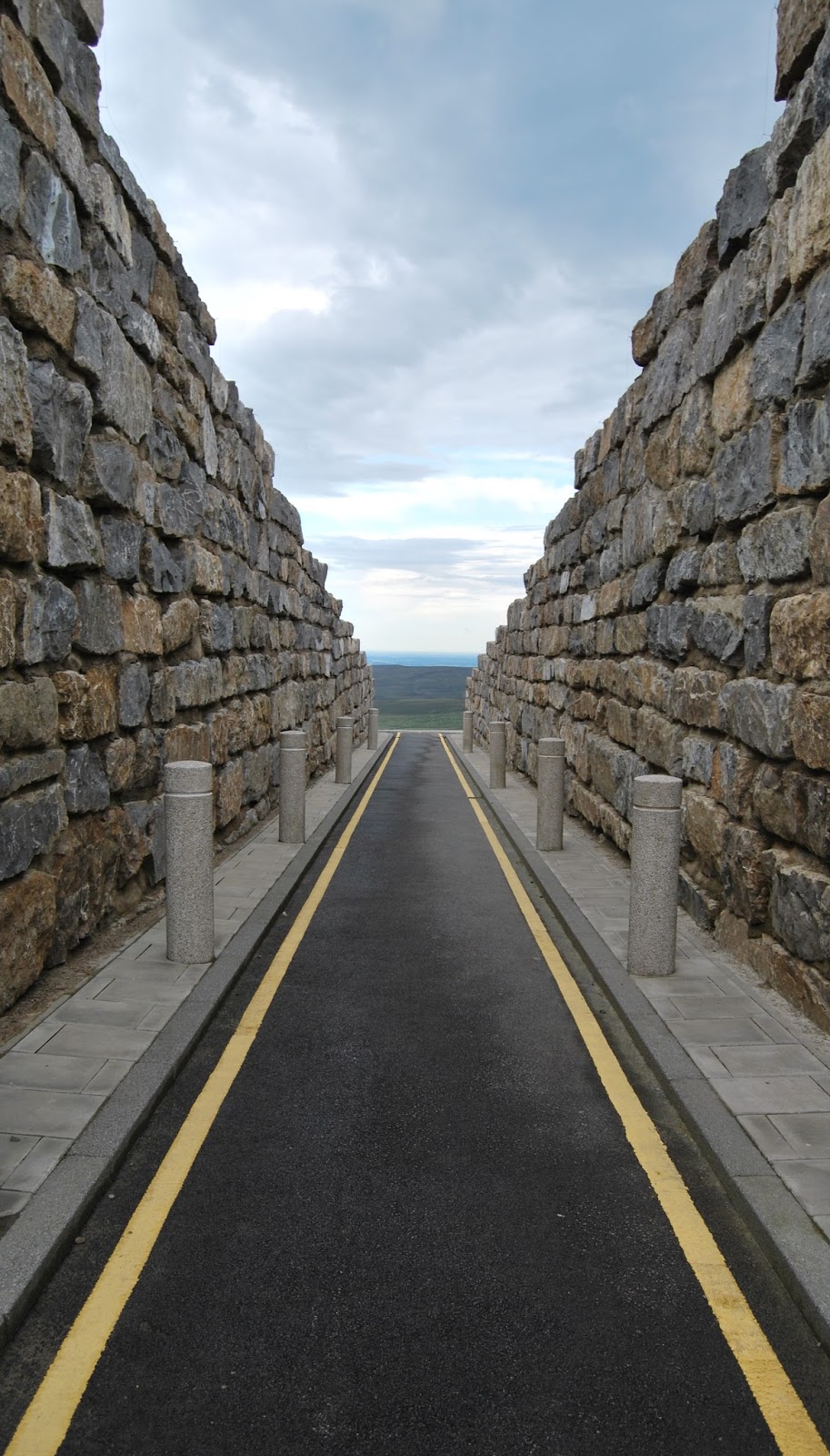 Photographic Muse: 28/7/13 Cold Stone Cut & Alncliff Cragg