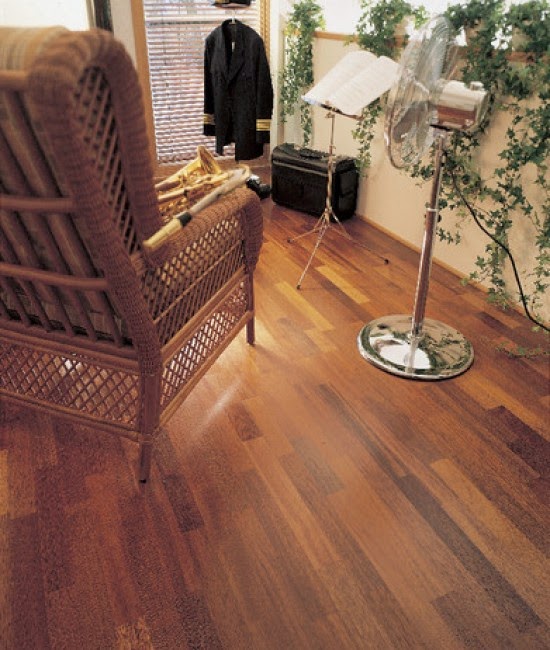 Parchet din lemn triplustratificat in Constanta